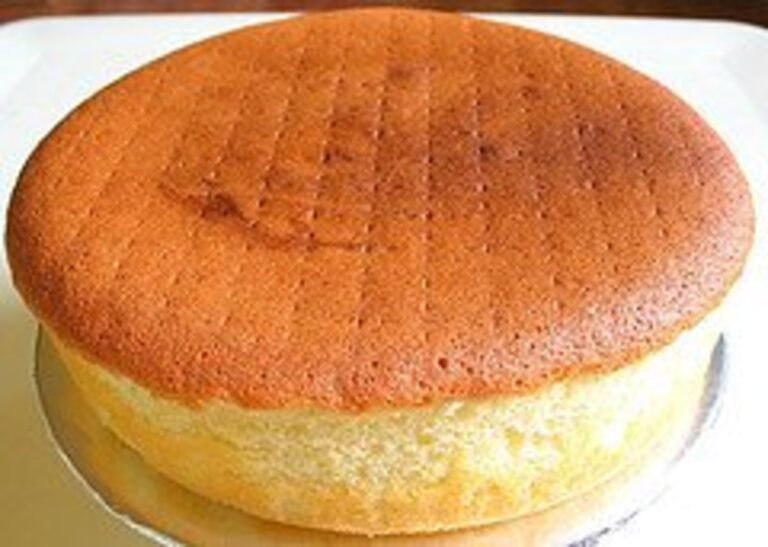 How to Bake the Perfect Sponge Cake: Step-by-Step Guide
